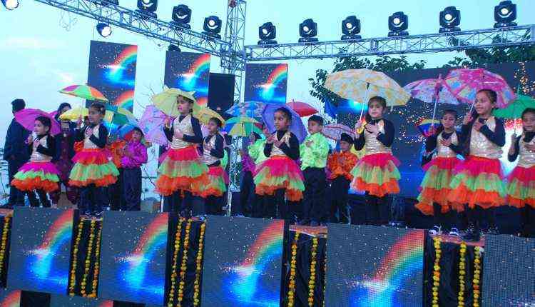 13 Fun social events to organise in a school