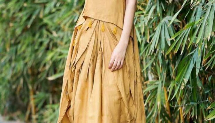 15 Modern Lungi Designs for Ladies and Girls